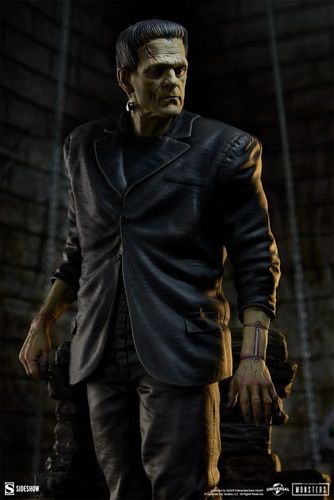 Frankenstein Estatua Premium Format Frankenstein (Fabric Costume) 57 cm ...